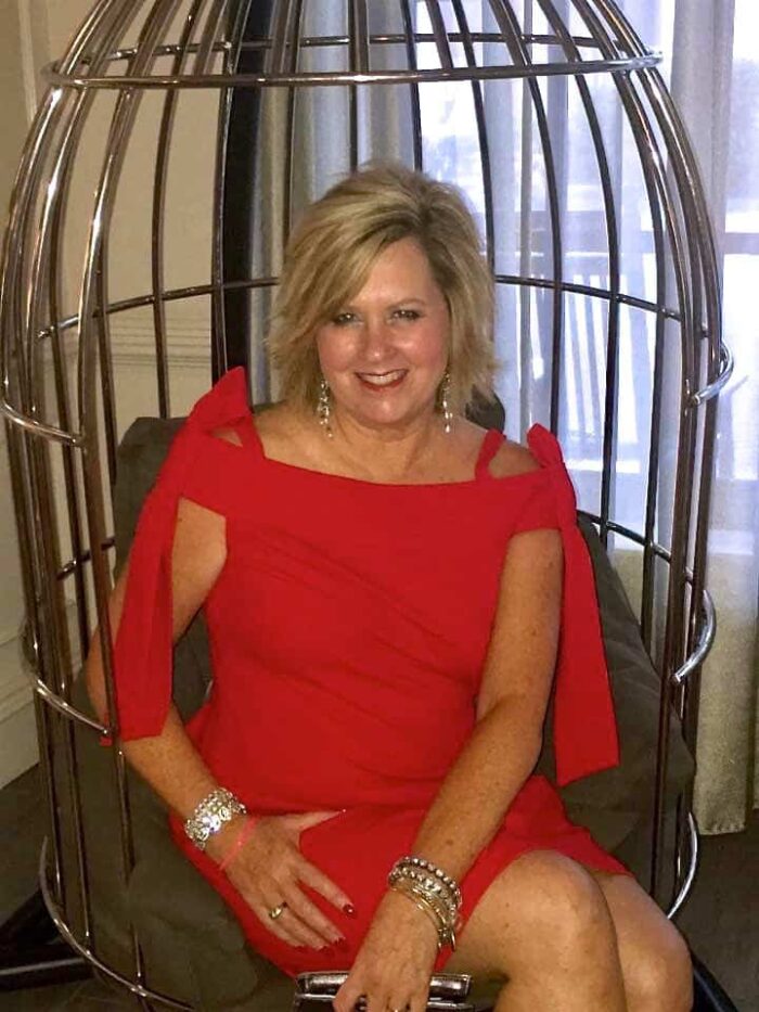 THE LADY IN RED