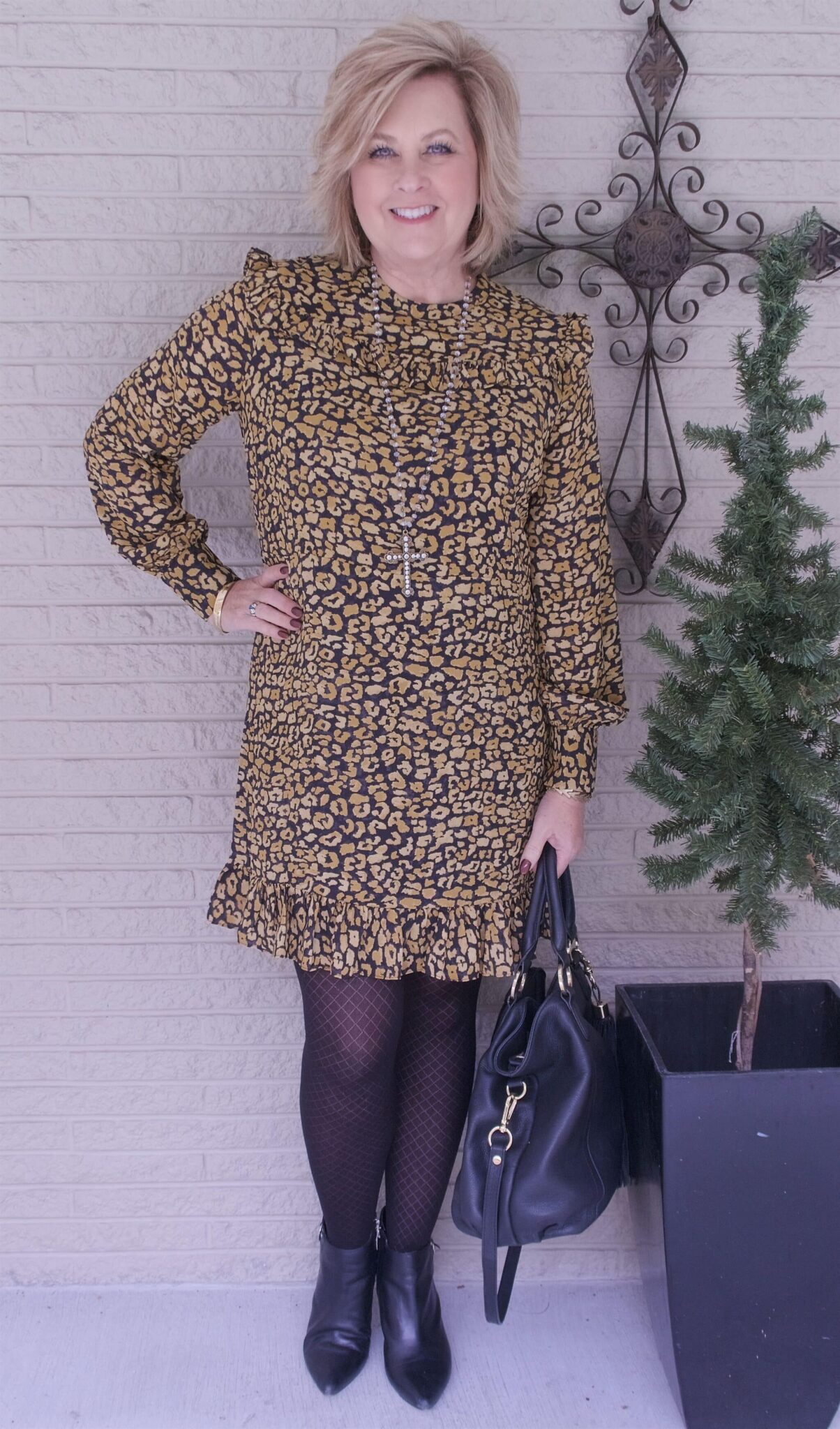 HOW TO WEAR A CHEETAH PRINT