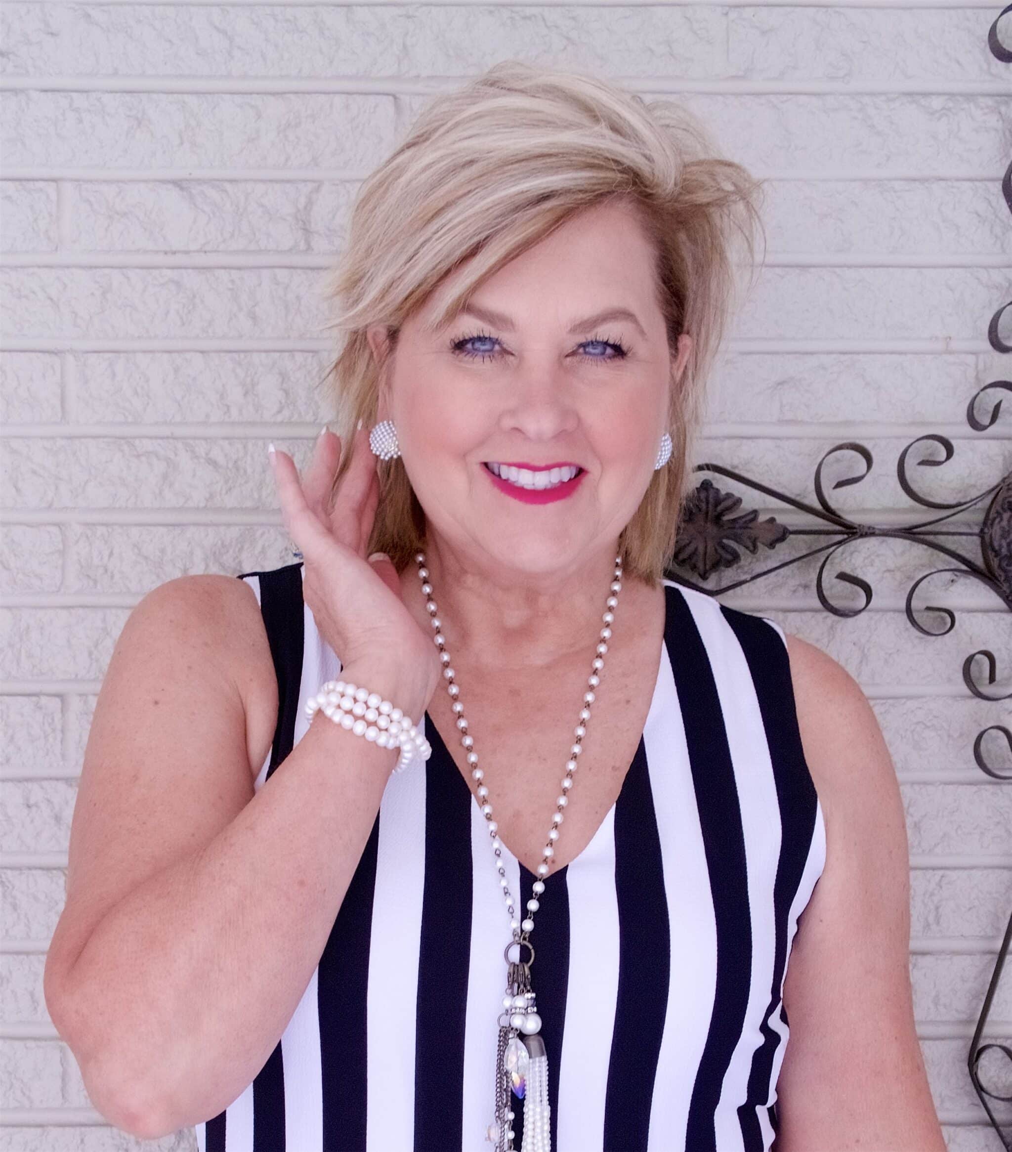 I AM SEEING STRIPES EVERYWHERE