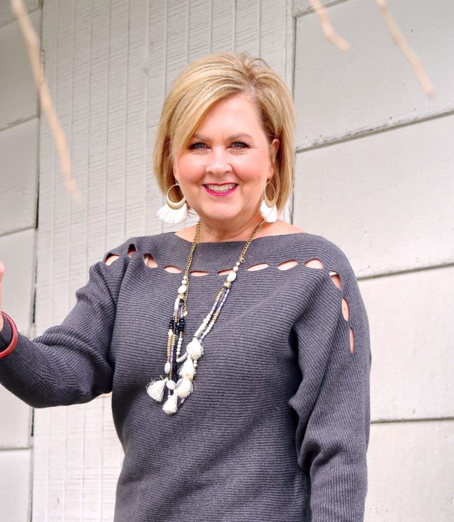 WHY CHOOSE A BOATNECK NECKLINE