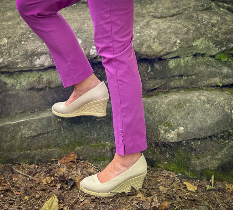 DRAB OR COLORFUL, WHICH LOOK WOULD YOU CHOOSE