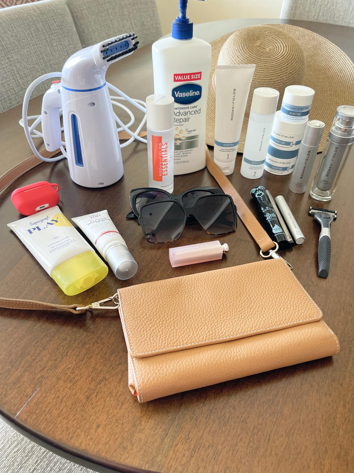 My Favorite Travel Essentials to Pack in My Suitcase