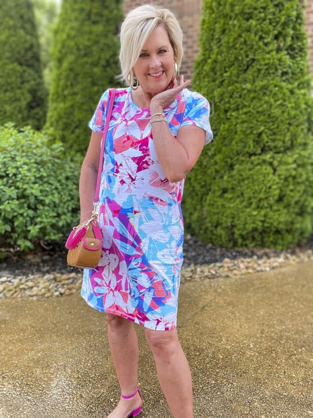 THIS OR THAT WITH COMFORTABLE AND ACTIVE DRESSES