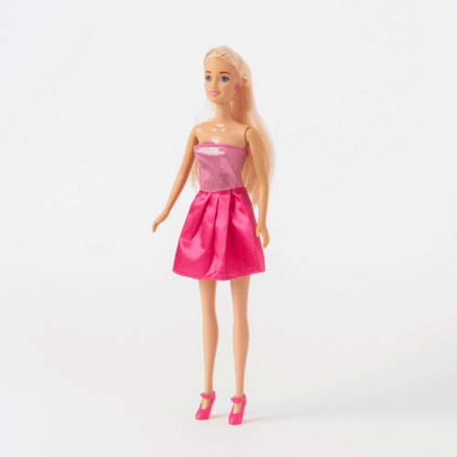 CAN WOMEN OVER 50 WEAR BARBIECORE