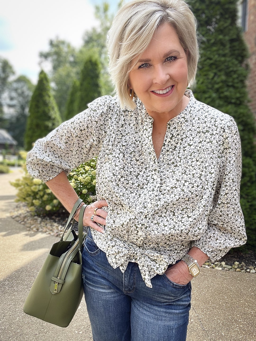 3 CASUAL FALL OUTFITS OVER 50 WITH ONE TOP
