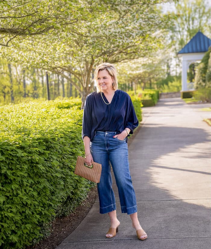 What Looks Best With Navy Blue Tops