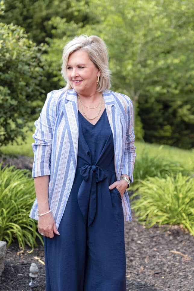 Stylish Ways To Cover Your Upper Arms In The Summer