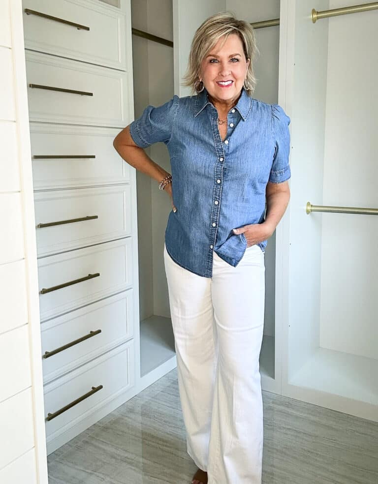 How To Cover Upper Arms And Look Fashionable