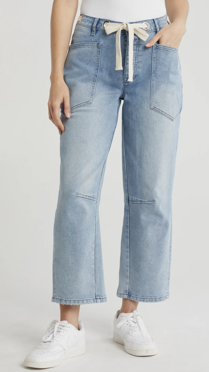 Great Drawstring Jeans You’ll Want to Wear on Repeat